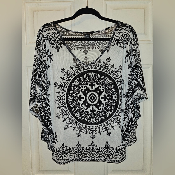 Robert Louis | Tops | Boho Paisley Dolman By Robert Louis | Poshmark